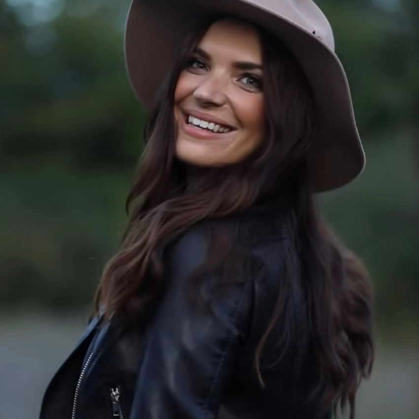 Our Story – Betty x Bow
